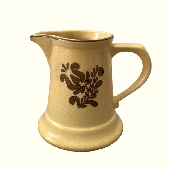 Pfaltzgraff | Dining | Pfaltzgraff Village Small Creamer Pitcher Brown ...